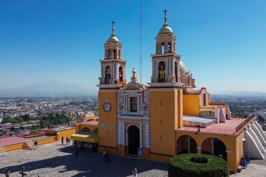From Mexico City: Day trip to Puebla, Cholula, and Tonantzintla - Exploring Cholula: The Sacred City