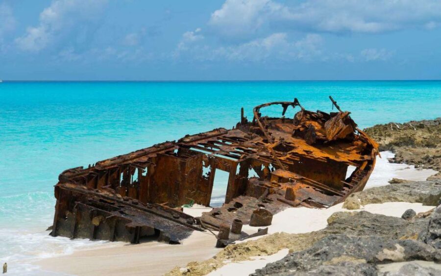 From Miami: Roundtrip Bimini Ferry with Hotel Transfers - Six Hours of Free Time on Bimini