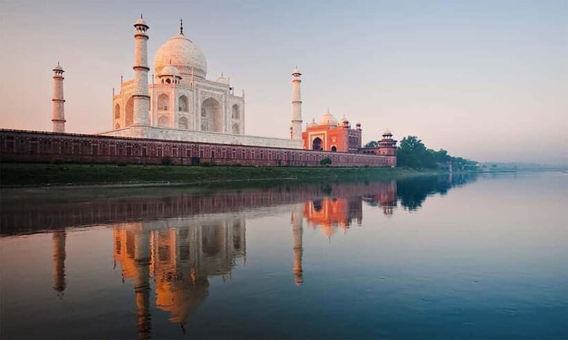 From Mumbai:Same Day Agra Taj Mahal Tour - What Makes This Tour Stand Out?