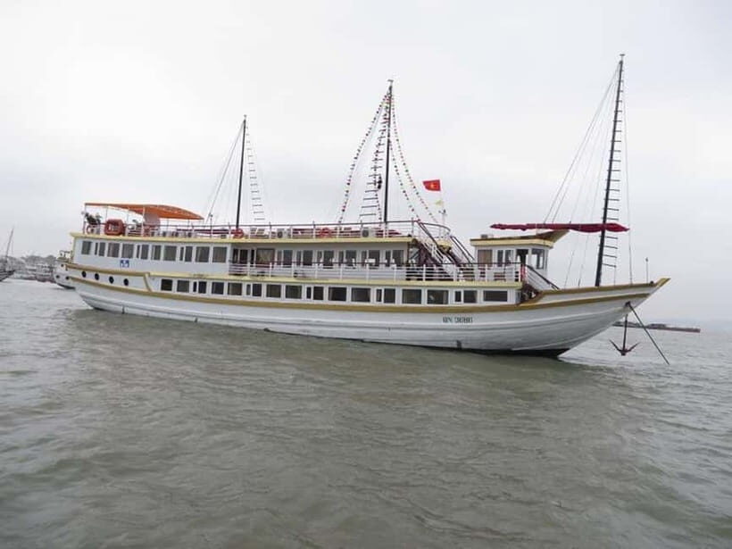 From NinhBinh: 2-Day 1Night itinerary Bai Tu Long Bay cruise - The Experience in Context