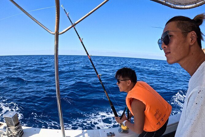 From Onna Village (Maeda Fishing Port)!Fishing and Trolling | Fully Chartered Boat Plan (3-Hour/6-Hour Course) - An Overview of the Experience