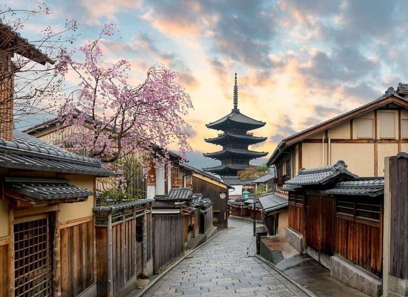 From Osaka / Kobe: Kyoto Private Tour with Licensed Guide - FAQ