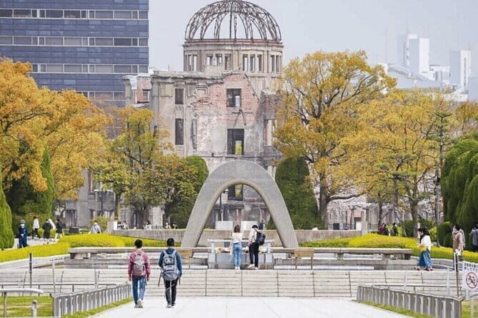 From Osaka/Kyoto: Hiroshima Miyajima Luxury Tour with Guide - Practical Considerations and Insights