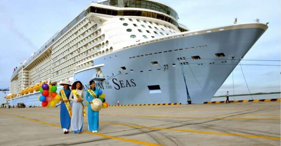 From Phu My Port/ Nha Rong Port: Explore Ho Chi Minh City - Analyzing the Itinerary in Detail