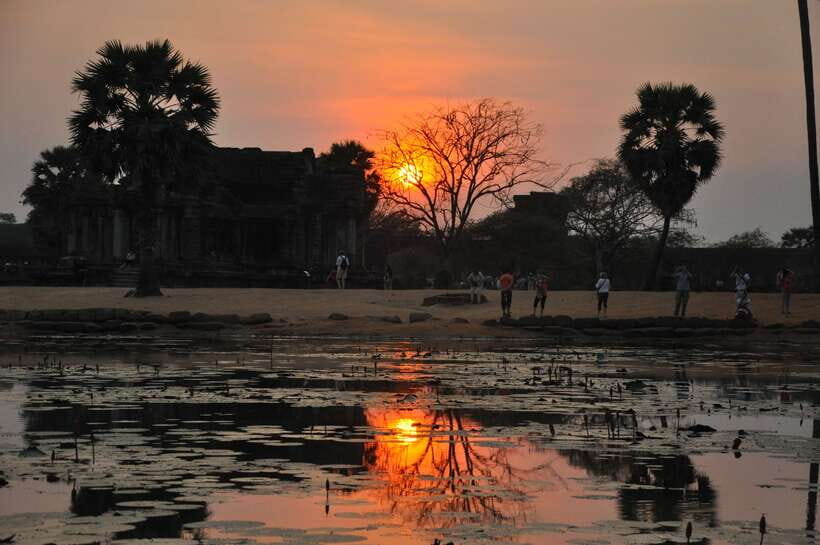 From Siem Reap: Angkor Wat Sunrise Small Group Tour - The Itinerary: From Dawn to Daylight