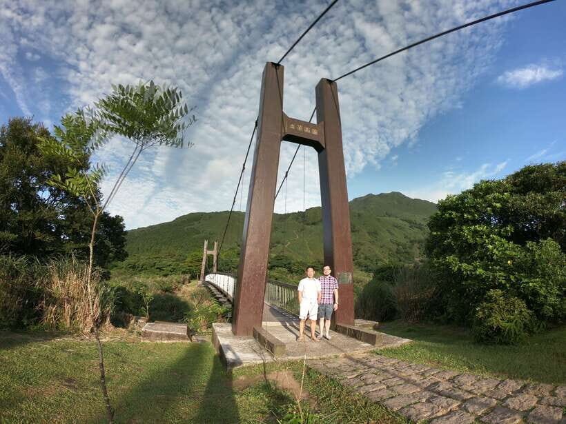 From Taipei: Private Yangmingshan Volcano and Nature Tour - Scenic Hike to Qingtiangang