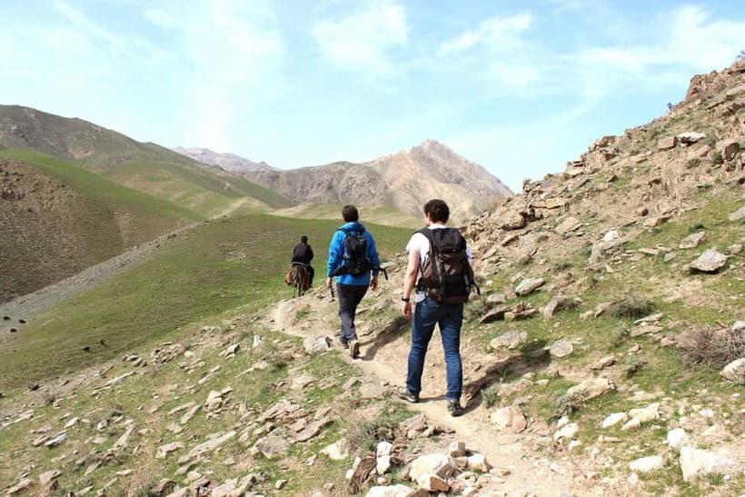 From Tashkent: 11-Day Uzbekistan Hiking Tour - From Tashkent to Samarkand: A Train Ride Through Time