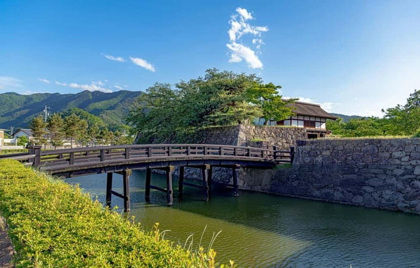 From Tokyo: Snow Monkeys and Zenkoji Temple Day Trip - The Cultural and Spiritual Highlights