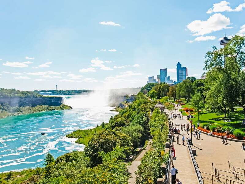 From Toronto: Customizable Guided Day Trip to Niagara Falls - The Charm of Niagara-on-the-Lake