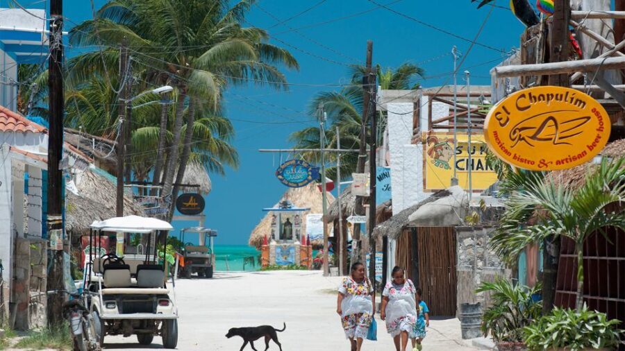 From Tulum: Holbox Island Full-Day Trip with Lunch - Why This Tour Works Well