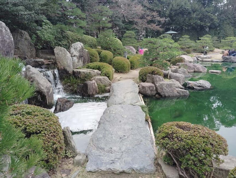 Fukuoka: Ohori Park Walking Tour with Guide - Who Should Consider This Tour?