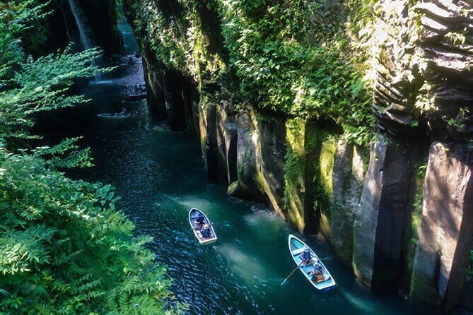 Fukuoka Takachiho Gorge, Amano Iwato and Scenic Train Tour - Who Should Take This Tour?