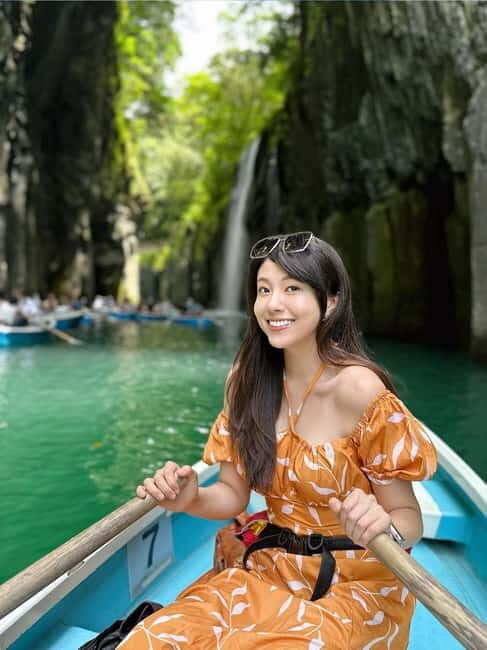 Fukuoka: Takachiho Gorge & Scenic Railway One Day Tour - Riding a Vintage Showa-Style Train: Nostalgia in Motion