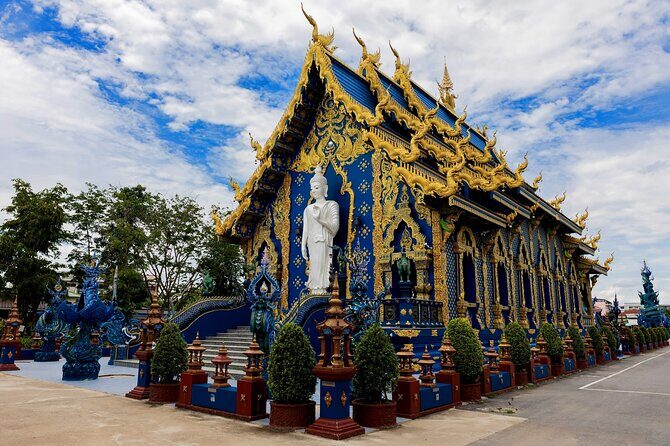 Full-Day Chiang Rai Temples Tour from Chiang Mai with Hot Spring - Logistics and Travel Experience