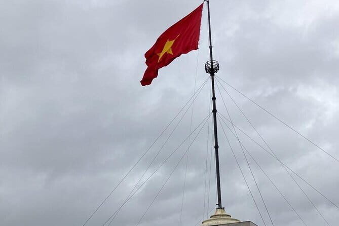 Full Day Group Tour of Vietnam's DMZ and Historic Hue - Exploring the Historical Heart of Vietnam: The DMZ and Hue