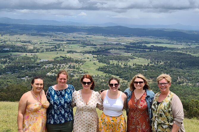 Full-Day Guided Wine Tour in Mt Tamborine From Gold Coast - What Makes This Tour Stand Out