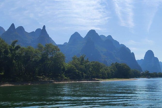 Full-Day Guilin Li-River Cruise with 3 star boat and Reed Flute Cave Tour - The Marvel of Reed Flute Cave