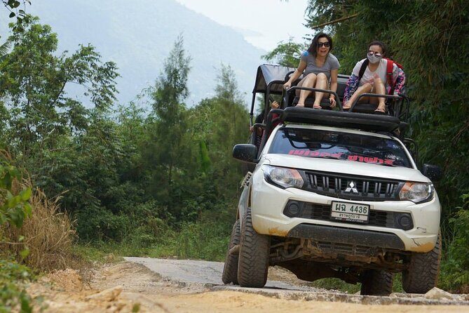 Full-Day Jeep Safari with the Highlights of Koh Samui - The Transportation and Group Size