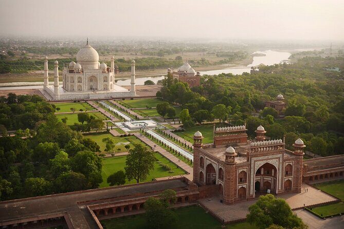 Full Day Private Customized Tour of Agra with visit to Taj Mahal - Practical Details & Tips