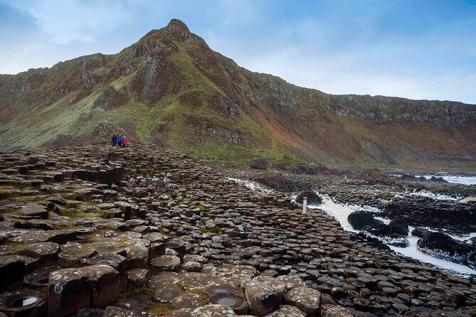 Full Day Private Luxury Tour of Causeway Coast (Giants Causeway) - Exploring the Causeway Coast: An In-Depth Review