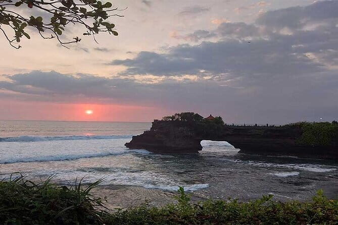 Full Day Private Tour from Tegenungan Waterfall to Tanah Lot - Authentic Experiences in Every Step