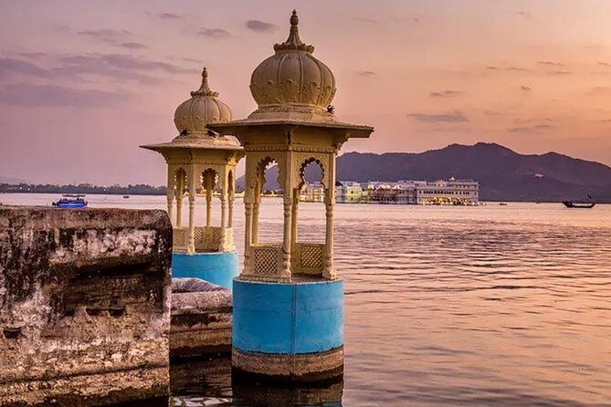 Full-Day Private Udaipur Three wheeled Tuk Tuk Sightseeing - FAQ