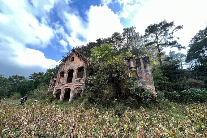 Full Day Tour Exploring in Phia Oac Mountain Ancient French Villa - Kolia Eco-Tourism Area: Tea Hills and Infinity Lake