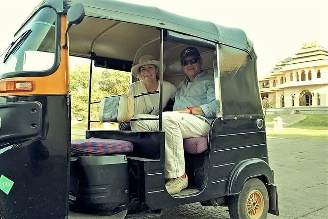 Full-Day Tour of Hampi and Vijayanagar Empire UNESCO Sites - The Experience: Logistics, Comfort, and Authenticity
