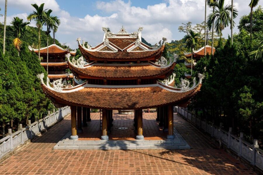 Full Day Tour to Perfume Pagoda with Traditional Boat Ride - The Transportation and Logistics