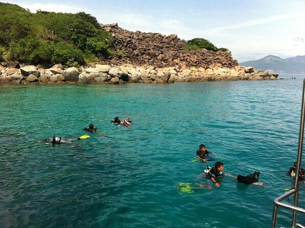 Fun Dives - Guided Dives for Certified Divers - Who Should Book This Tour?