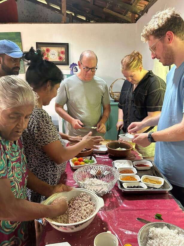 Galle: Traditional Sri Lankan Cooking Class - Why This Experience Works