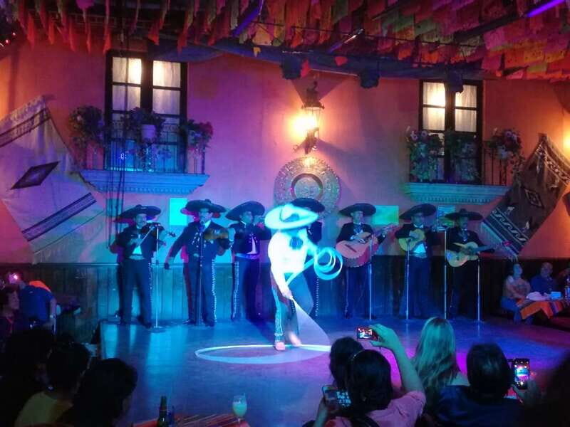 Garibaldi by Night - Mexico City - The Heart of the Tour: Plaza Garibaldi