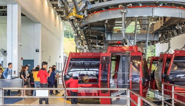 Genting Highland: Premium Outlets Cable Car - The Review: What Travelers Are Saying