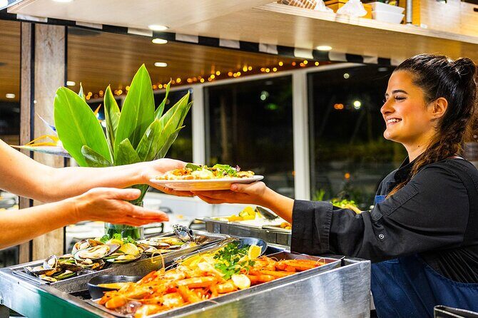 Gold Coast Buffet Dinner Sightseeing Cruise - A Thorough Breakdown of the Itinerary
