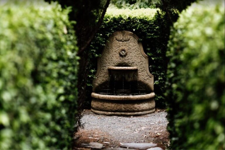 Gold Coast: Private Winery Tour in a New Luxury Vehicle - Why This Tour Stands Out