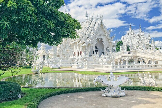 Golden Triangle, White, Black, Blue Temple Full Day Tour From Chiang Mai - Who Is This Tour Best For?