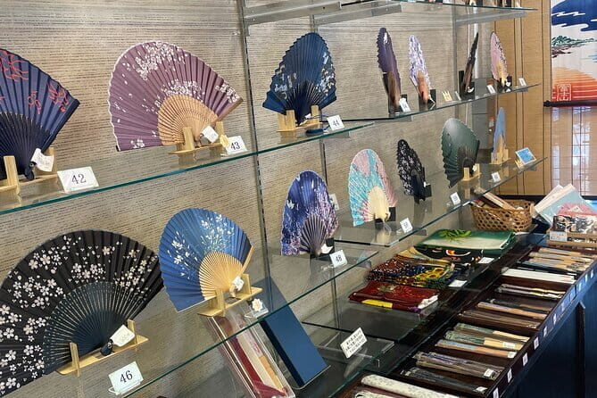 Gourmet and Historical Tour in Enoshima - Enoshima Shrine: Sea and Serenity