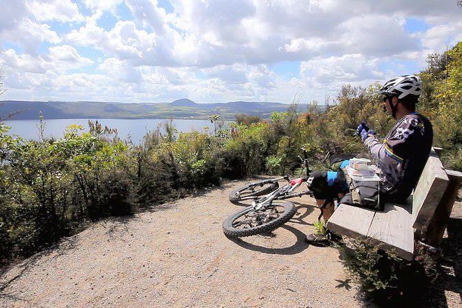 Great Lake Trail Lake Taupo 2-Day Mountain Biking Tour - The Itinerary Breakdown: What to Expect