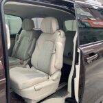 Guangzhou Baiyun Airport to Shenzhen private Transfer service. - The Vehicle & Comfort