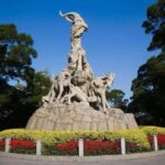 Guangzhou Private Tour: Temple of the Six Banyan Trees, Yuexiu Park - What to Expect from the Experience