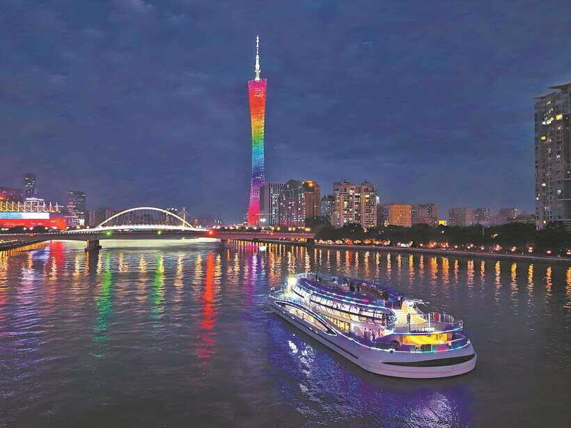 Guangzhou: Roundtrip Cruise Night View from Canton Tower - Who Will Love This Experience?