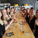 Guided Happy Hour Brew Tour in Montreal with Dinner - Guide Expertise and Group Dynamics