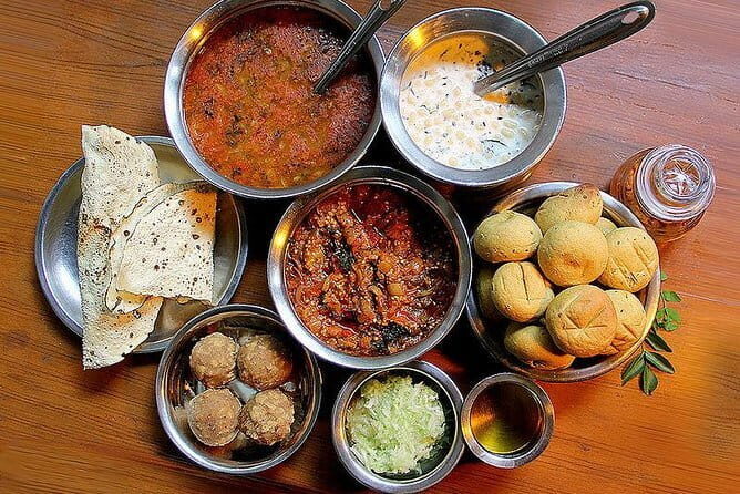 Guided Jaipur City Tour With Optional Family Dinner - Breaking Down the Itinerary: What You’ll See and Experience