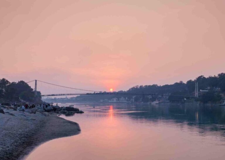 Guided Night Walking Tour in Rishikesh - 2 Hours - Practical Tips for Travelers