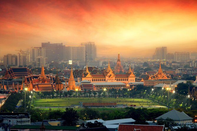 Guided Tour of Grand Palace & Emerald Buddha Temple in Bangkok - Price and Value Analysis