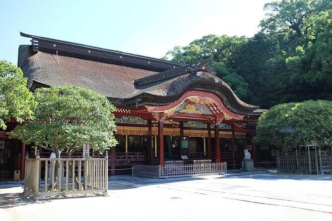 Guided Train and Boat Tour of Dazaifu & Yanagawa from Fukuoka - The Guides: Knowledgeable and Approachable