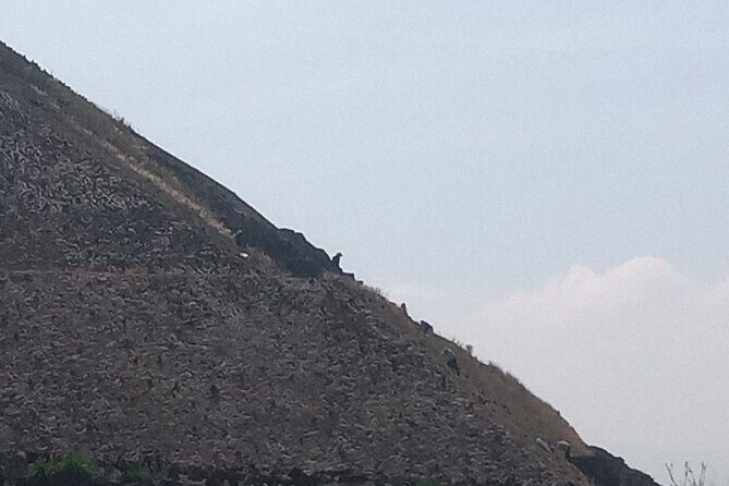Guided Walking Tour to the Archaeological Zone of Teotihuacán - Authentic Stories and Traveler Feedback