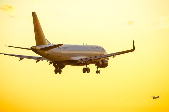 Guilin Airport to Yangshuo: Private Transfer for up to 15 Pax - The Journey: From Guilin Airport to Yangshuo