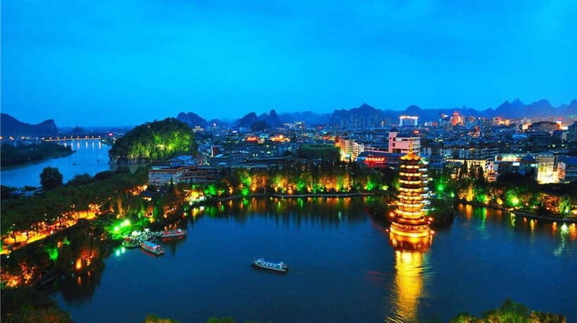 Guilin: Night Cruise on Two Rivers & Four Lakes with Lights - What Makes This Night Cruise Special