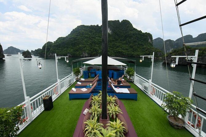 Ha Long Bay 2 Days 4 Star - Day 1: The Scenic and Cultural Tapestry